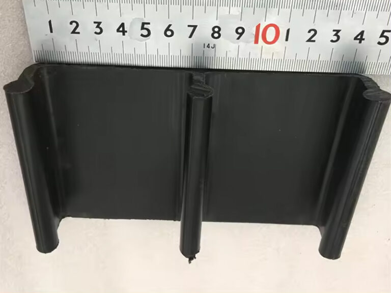 ¿Qué es HDPE Poly Lock? - Fabricantes de geomembranas